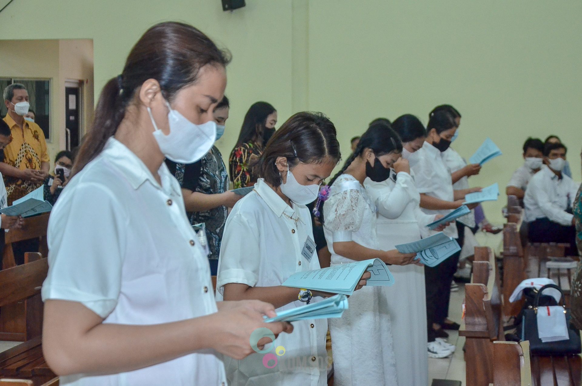 Penerimaan Sakramen Baptis dan Pengukuhan | Paroki Kuta Bumi - St ...