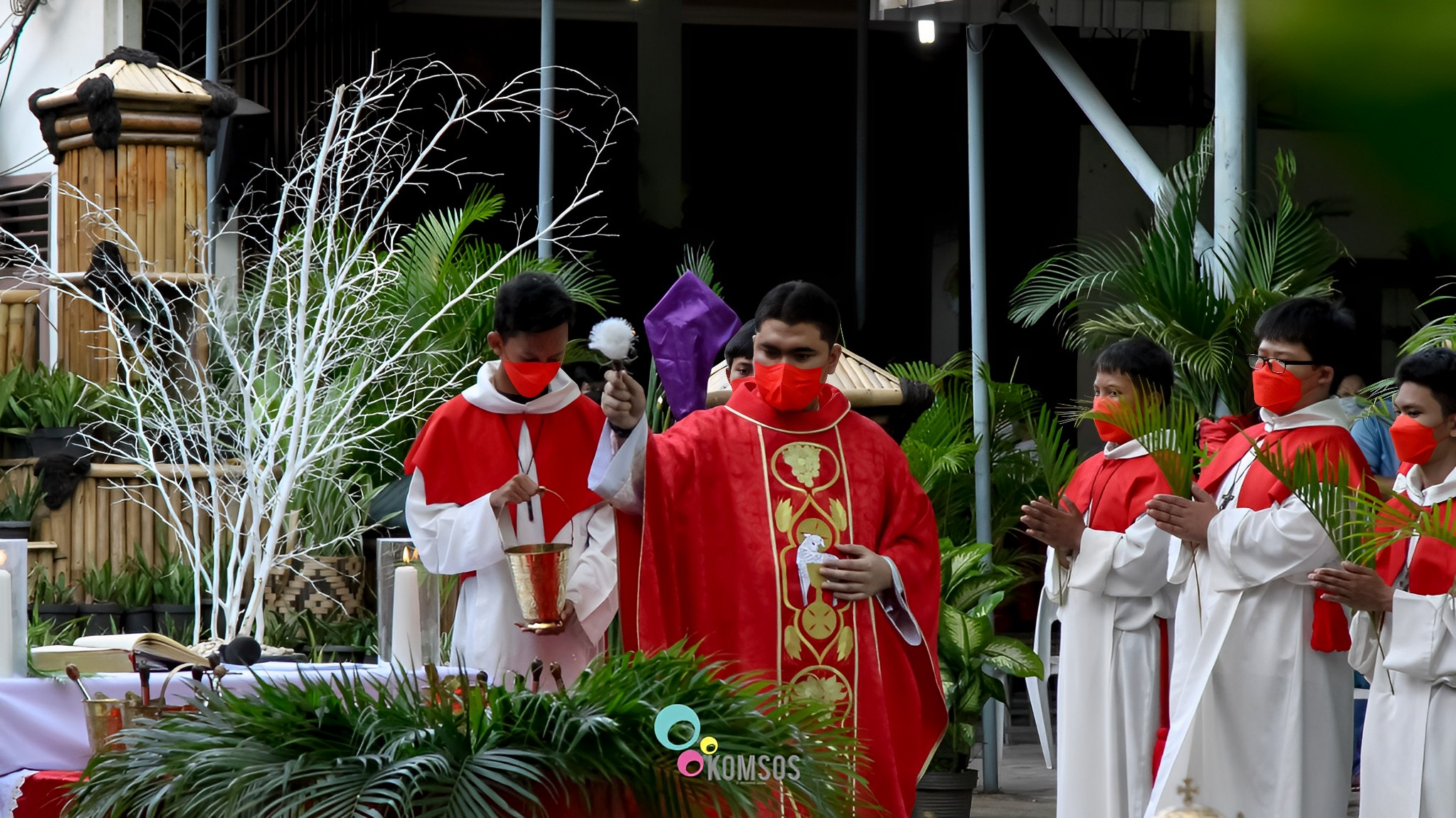 SIMBOL KEMENANGAN DAN PENDERITAAN | Paroki Kuta Bumi - St. Gregorius Agung